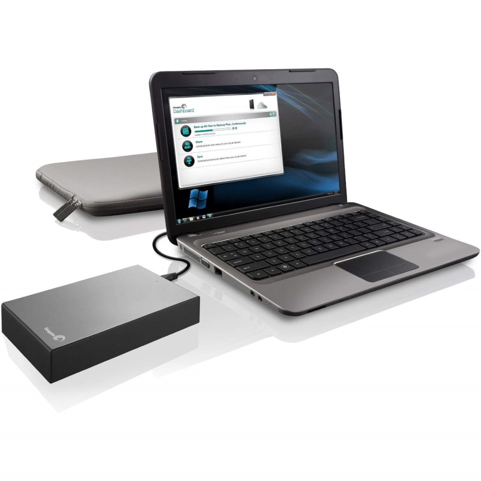 Seagate Expansion Desktop Drive 3TB with USB 3.0 - Black on Servers Direct